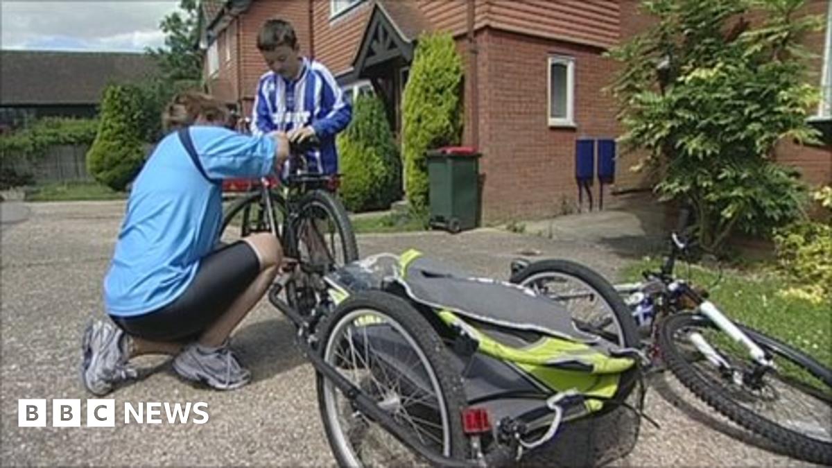 Crawley fundraiser boy set to cycle to Scotland - BBC News