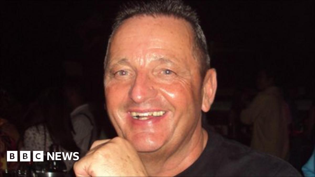 Crushed Esso oil refinery worker's death accidental - BBC News