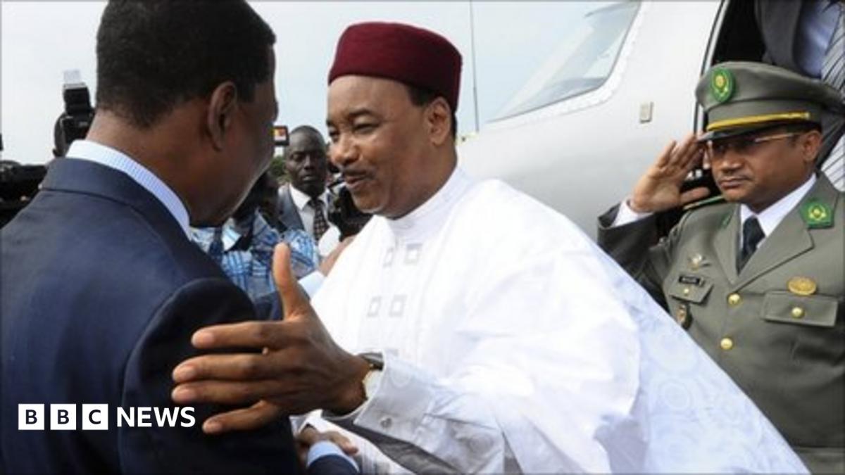 Niger 'foils plot against President Mahamadou Issoufou' - BBC News