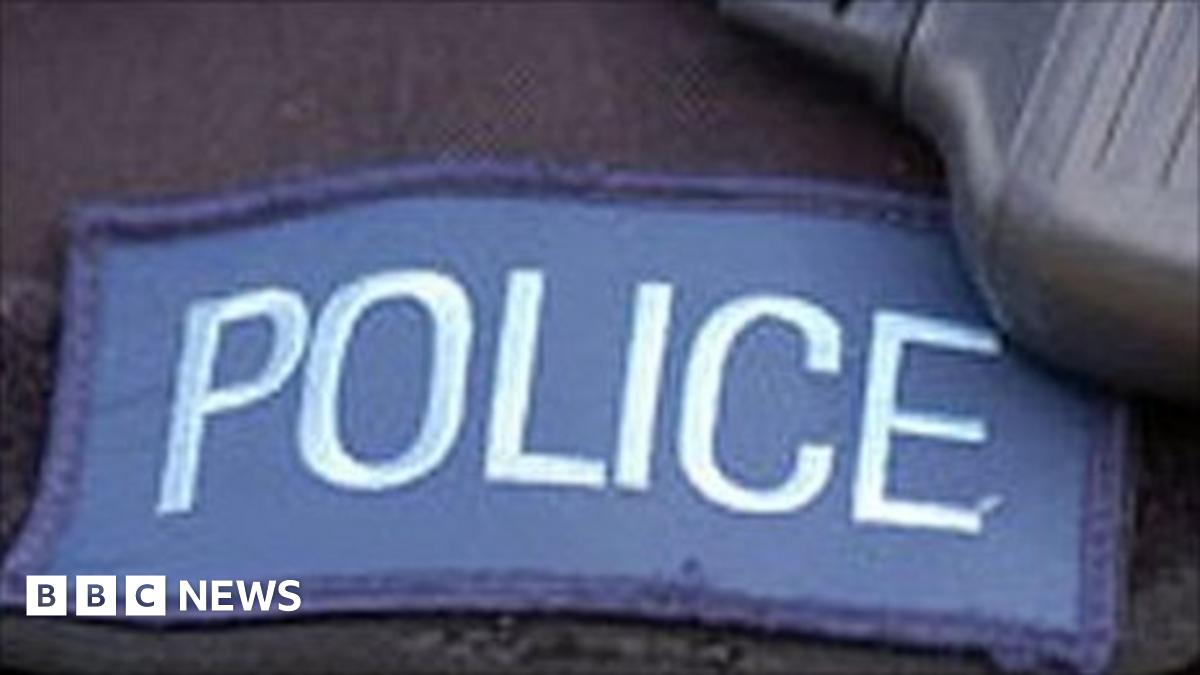 Death of Buckinghamshire man Shaun Elliott investigated - BBC News