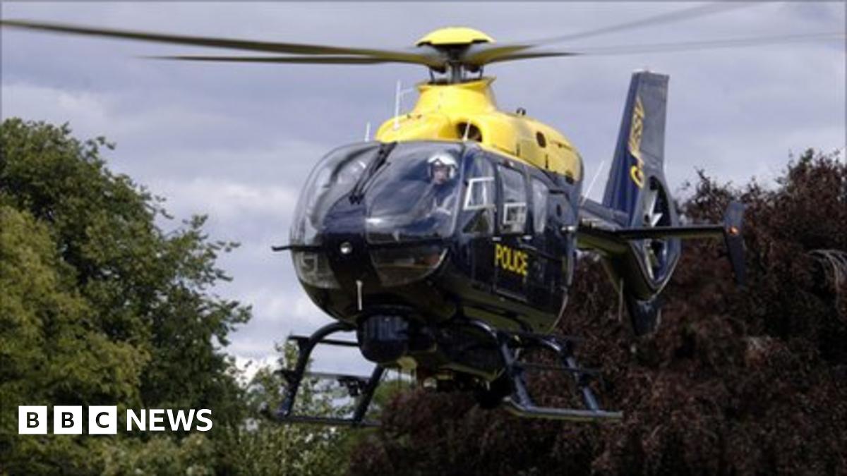 Man jailed after Northumbria Police pilot dazzled - BBC News