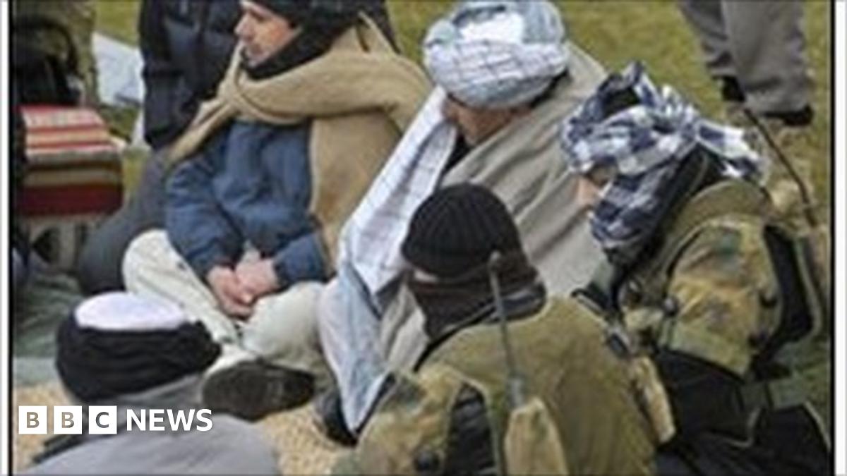 Rollestone Camp 'Afghan villagers' in immigration arrest - BBC News