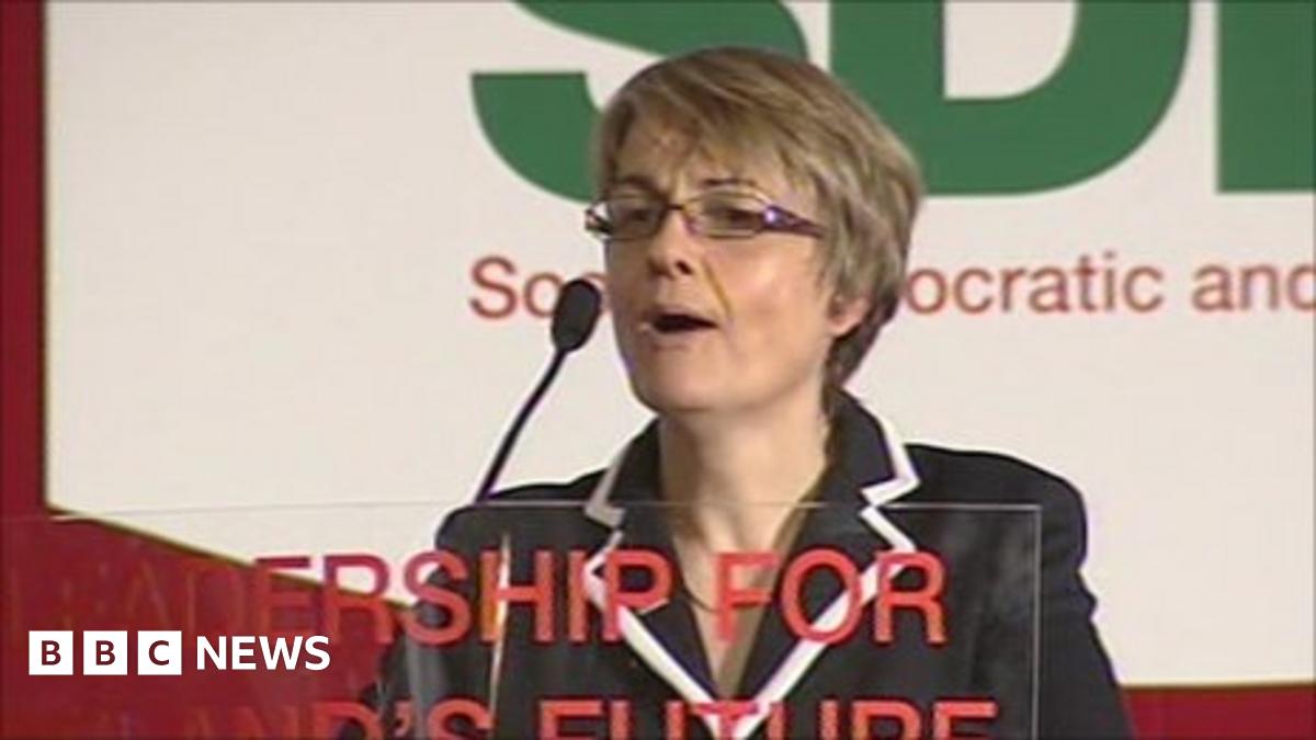 Margaret Ritchie: SDLP leader 'to face challenge' - BBC News