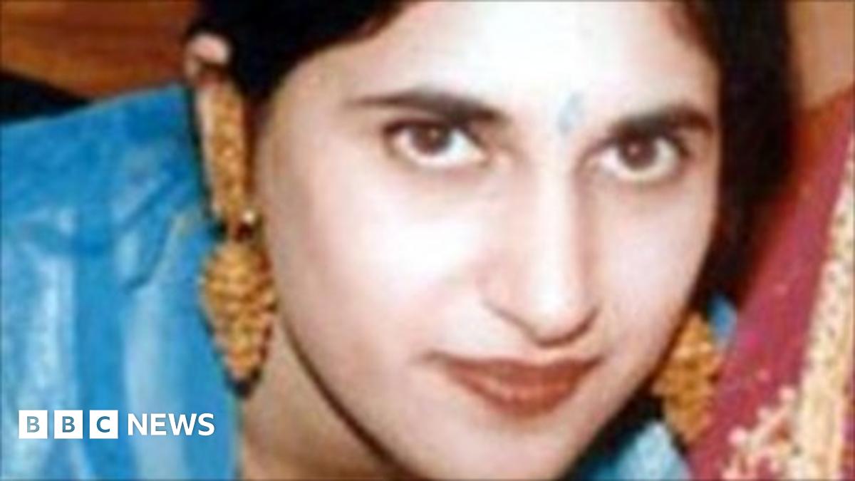 Surjit Athwal murder: Brother wants 'justice for honour killing' - BBC News