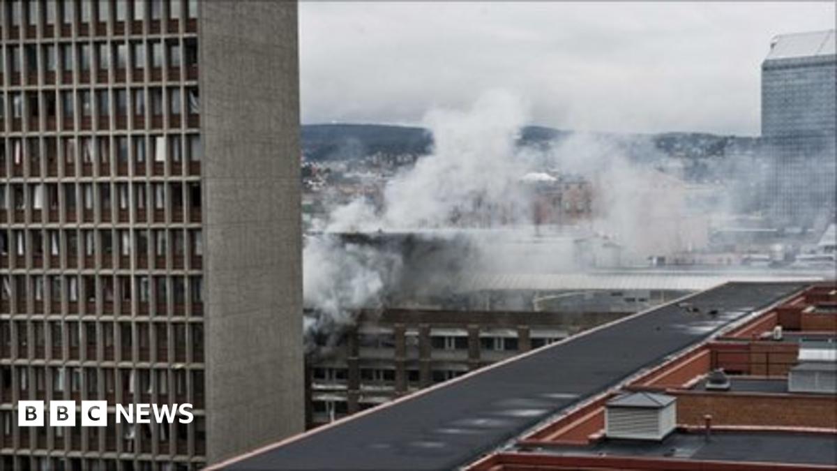 Norway attacks: Breivik 'had other targets' - BBC News