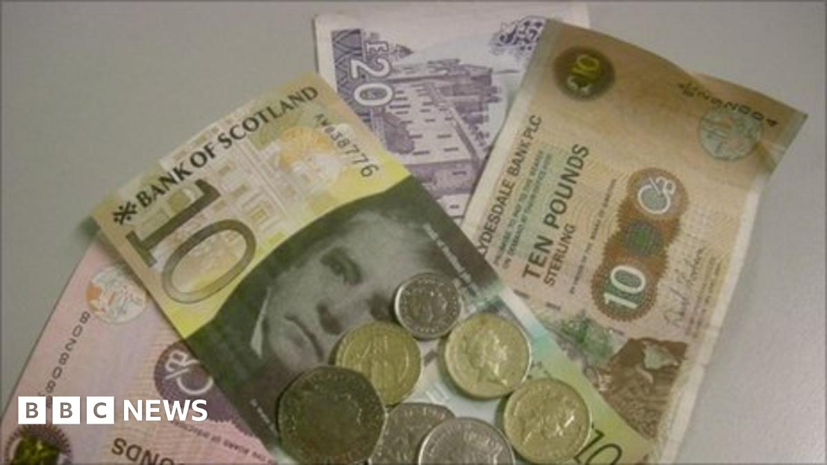 Glasgow police warn of fake £20 note scam - BBC News