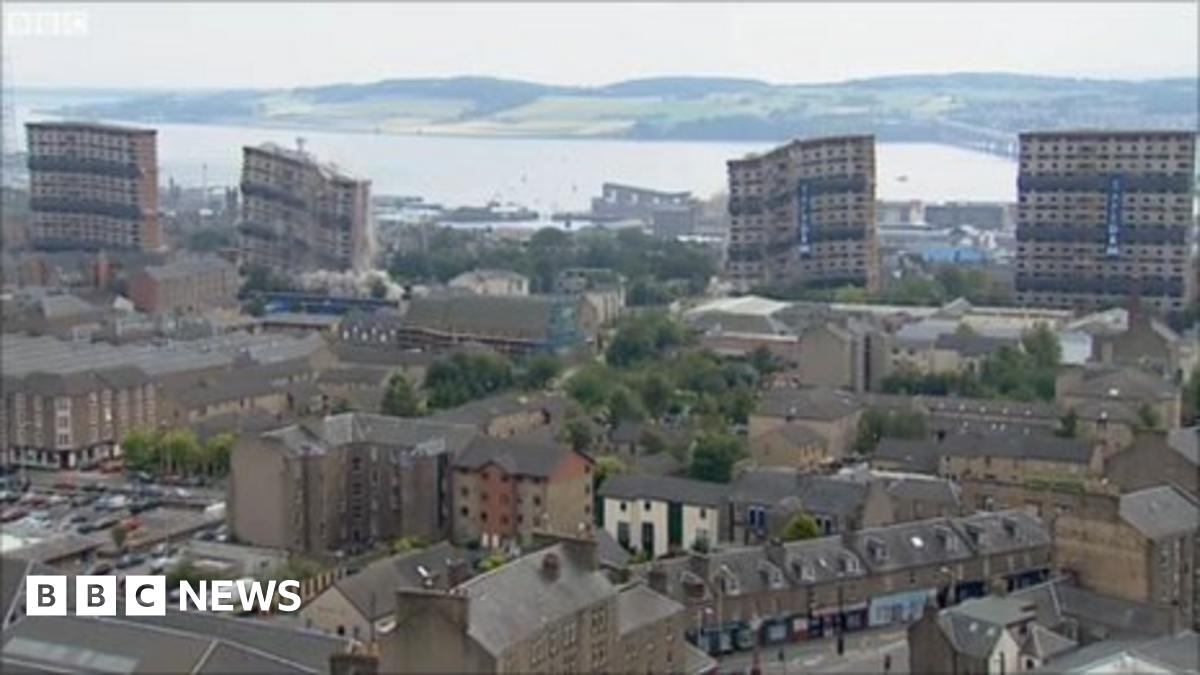 Dundee's Hilltown multi-storey tower blocks demolished - BBC News