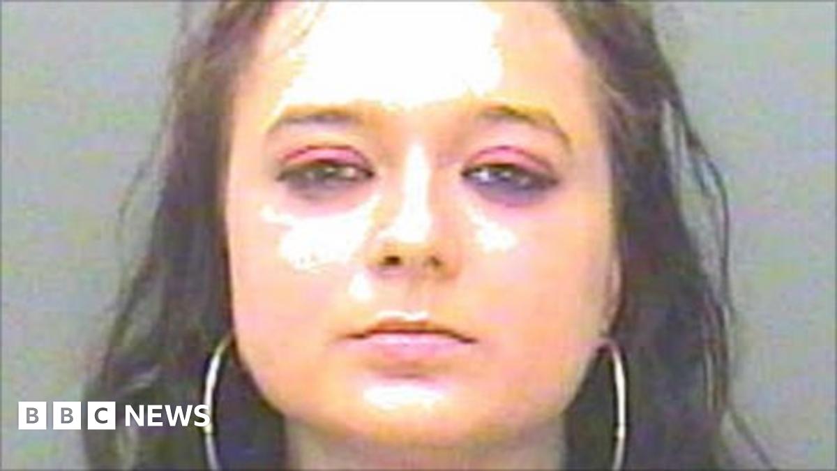 Stephanie Knight detained for aiding rapes - BBC News