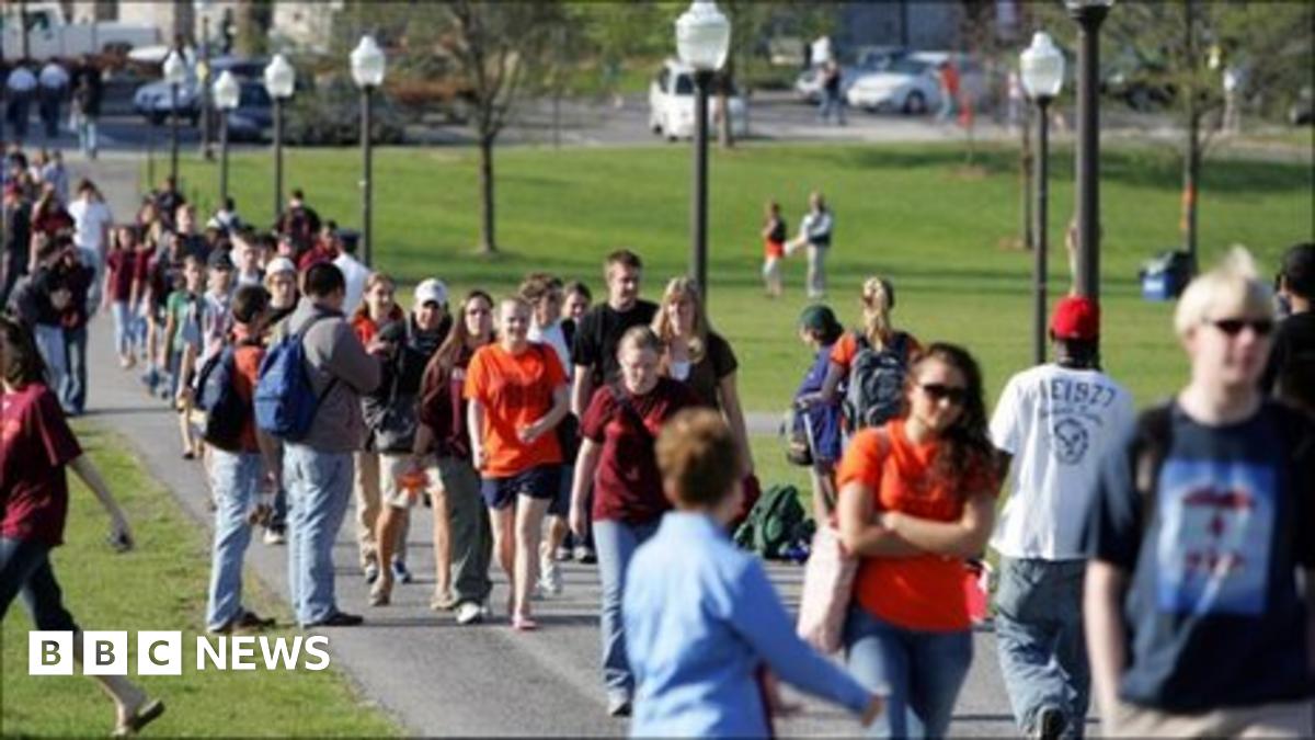 Virginia Tech gun alert lifted - BBC News