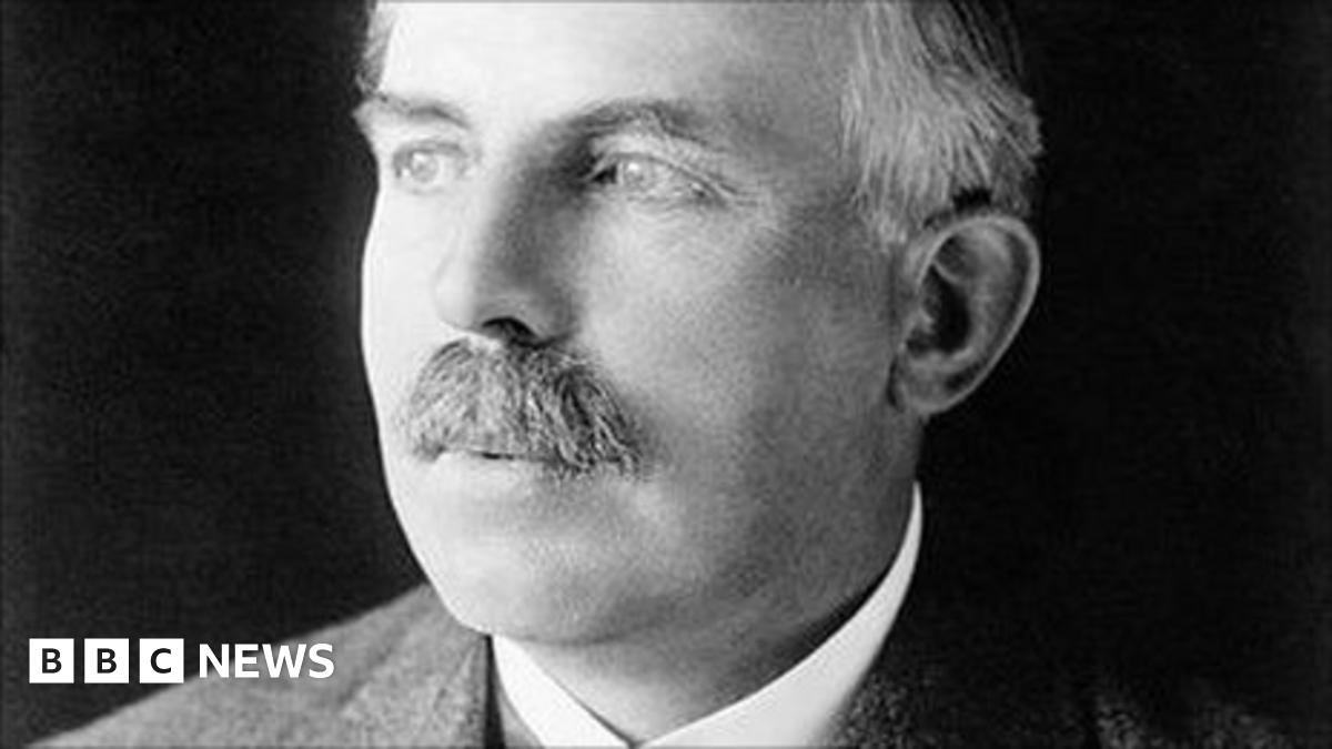 Manchester marks Rutherford centenary - BBC News