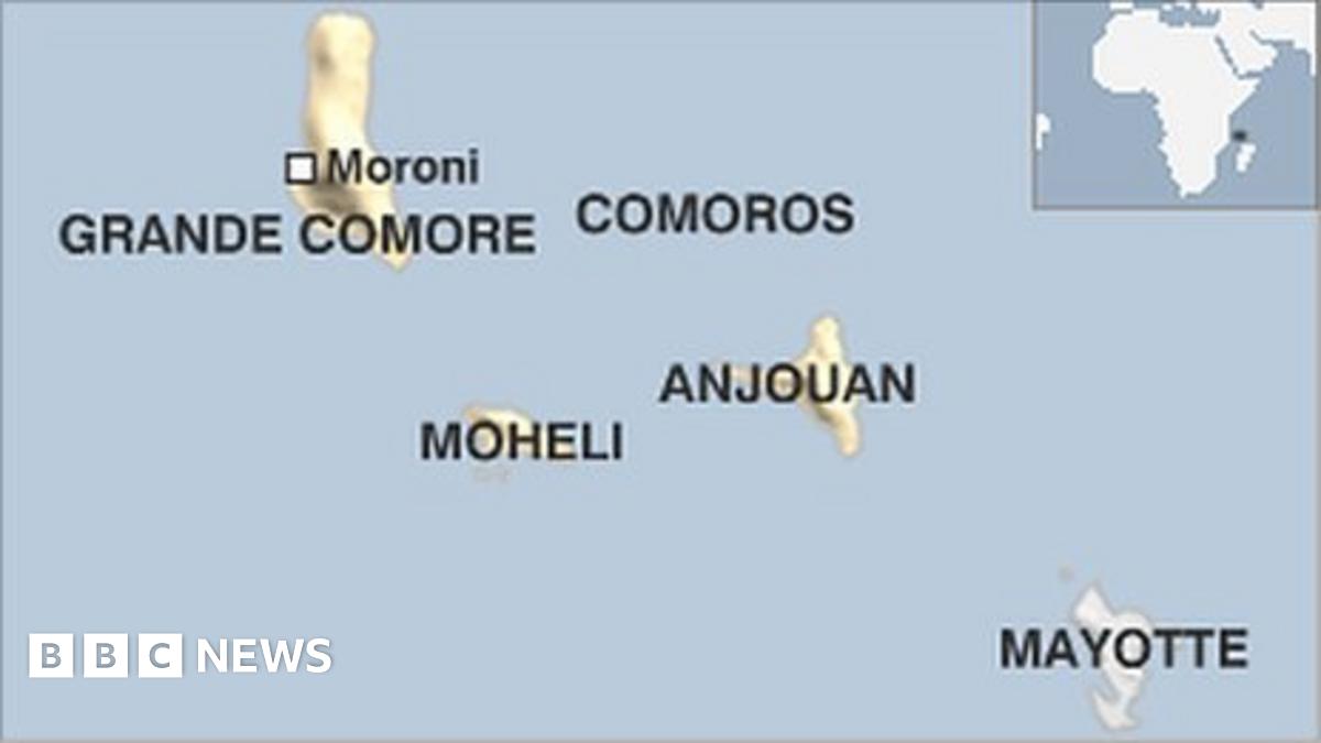 Comoros boat sinks leaving many dead - BBC News