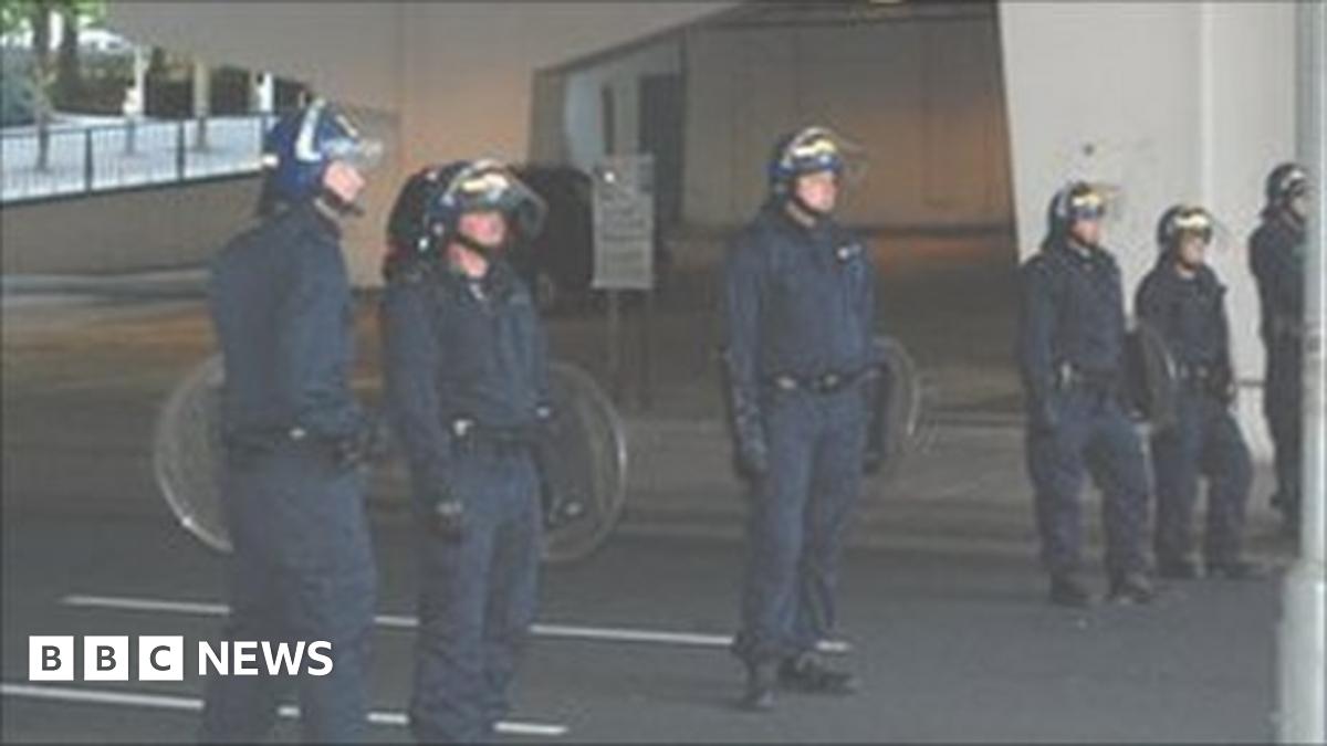 Birmingham riots: 297 people charged - BBC News