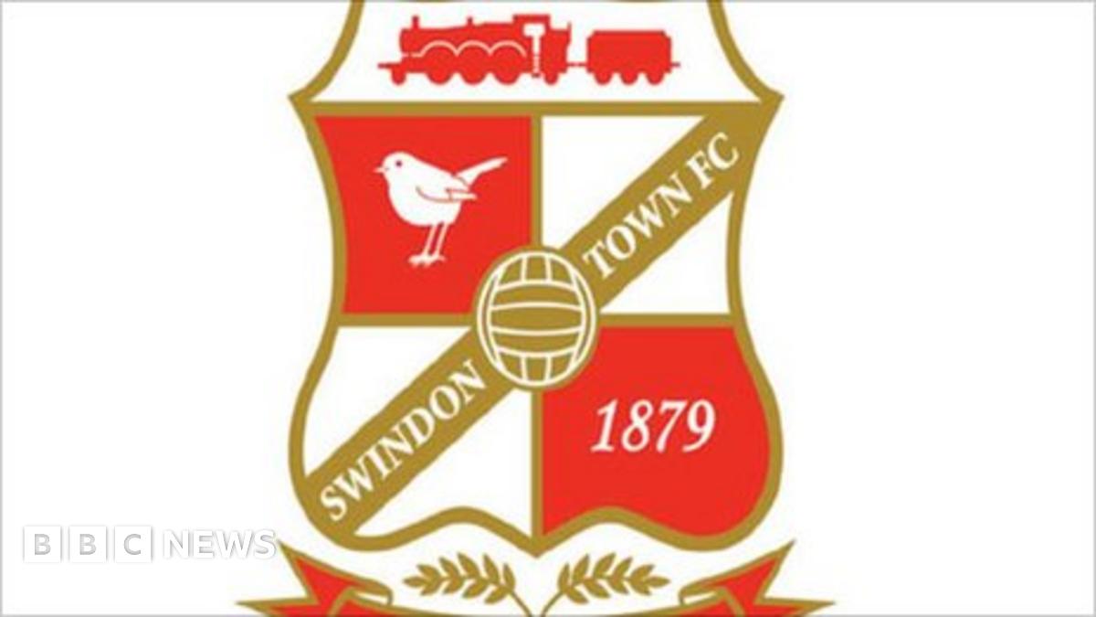 Swindon fan to visit 92 football league clubs in eight days - BBC News