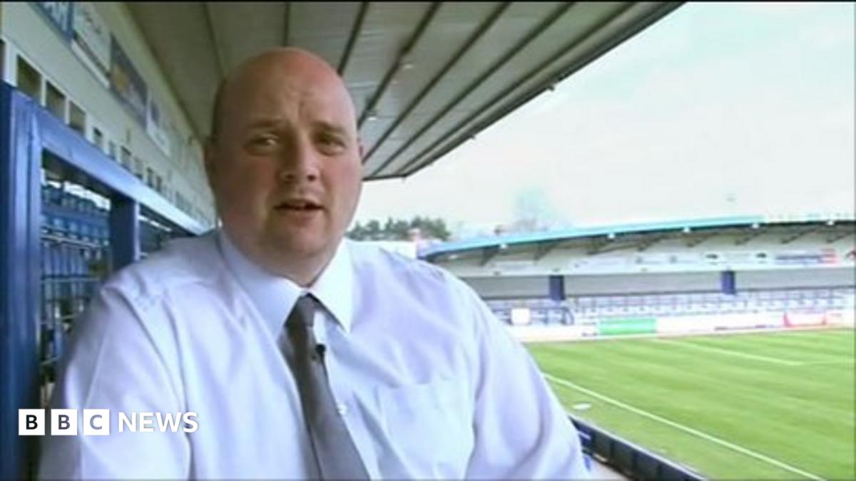 AFC Telford and Luton Town match off amid EDL march plan - BBC News