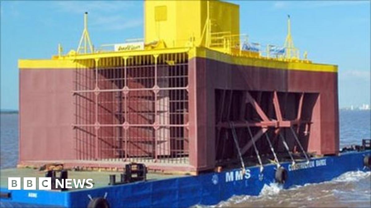 The Deep aquarium powered by Humber tidal power generator - BBC News