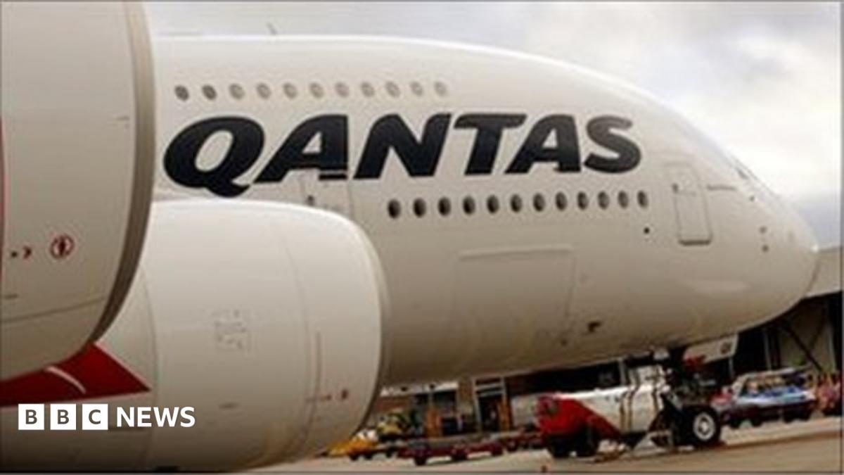 Qantas looks to Asia as it unveils major restructuring - BBC News