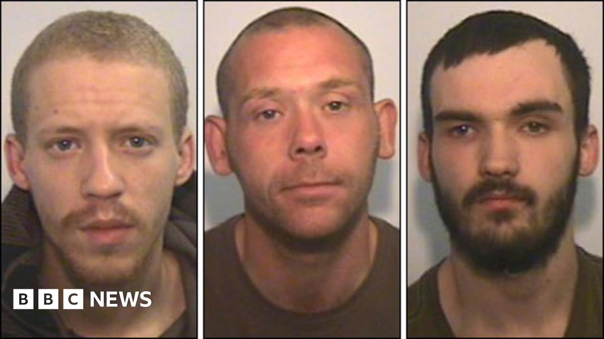 Judge Andrew Gilbart: Looters took advantage of chaos - BBC News