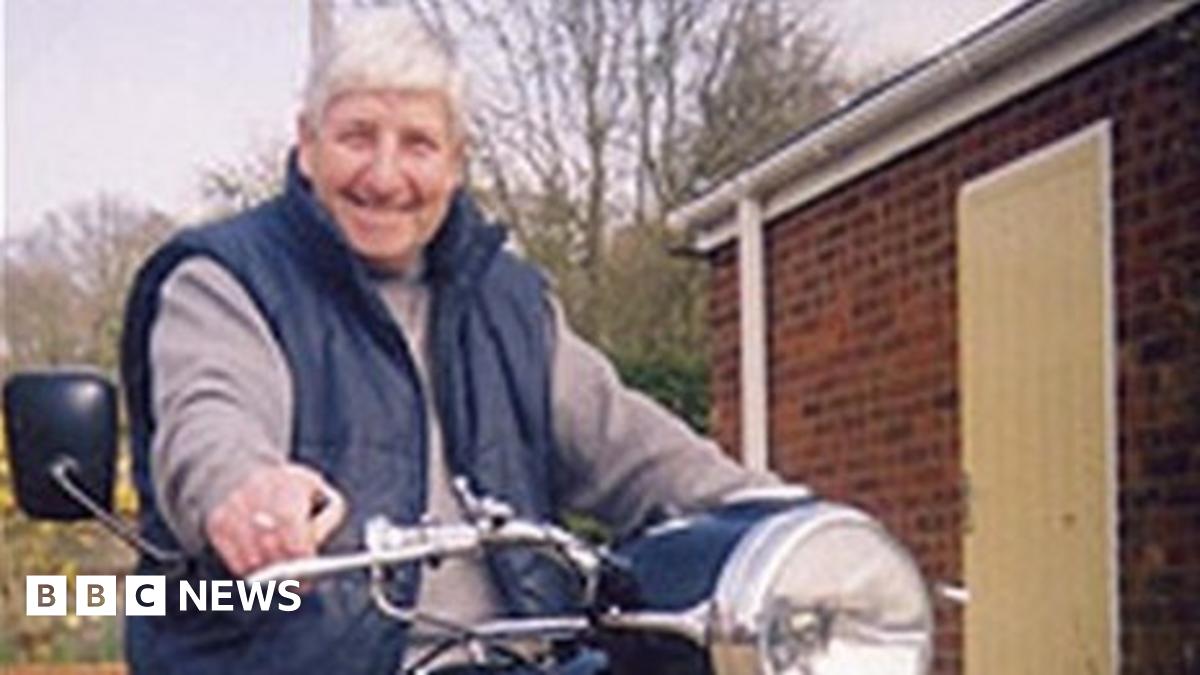 Beheading of Graham Rayner preventable, inquiry finds - BBC News