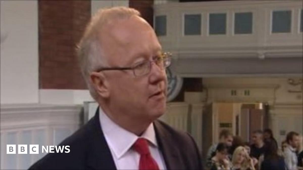 Q&A: The Welsh Baccalaureate - BBC News