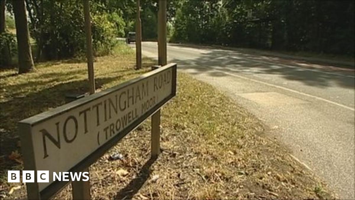 Trowell road crash victim is identified - BBC News