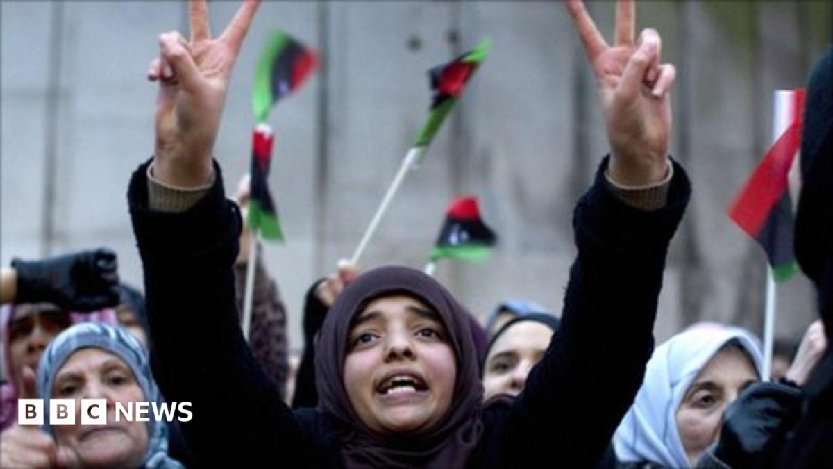 We're dreaming of going home, say UK's Libyans - BBC News