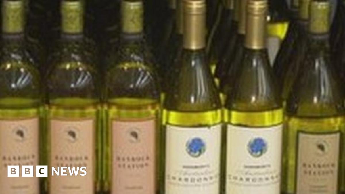 Liverpool and Blackpool top alcohol problem lists - BBC News