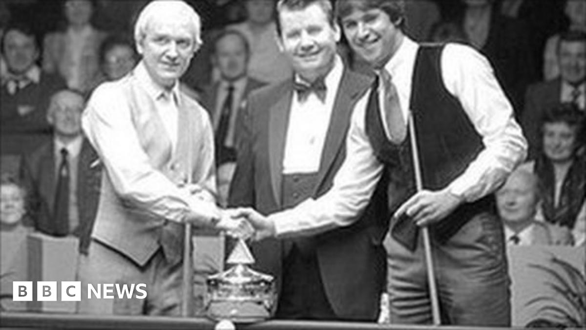 Snooker legend Len Ganley - Dennis Taylor pays tribute - BBC News