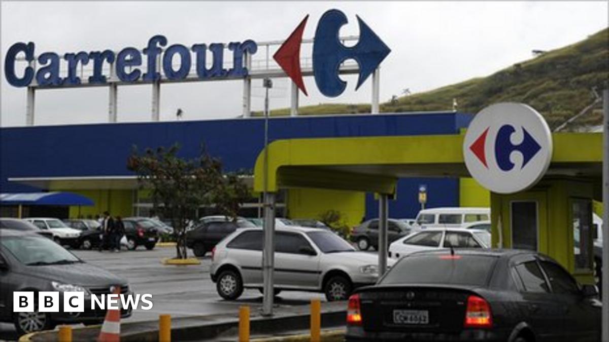 Carrefour reports a loss and warns on full-year profits - BBC News