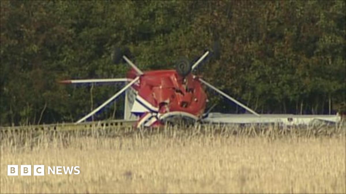 Cambridgeshire aircraft crash near A1: pilot named - BBC News