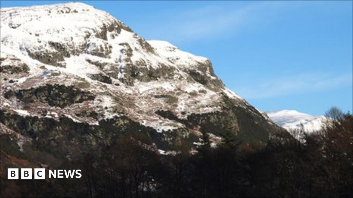 Stirling Council hits out at Beauly-Denny line plan - BBC News