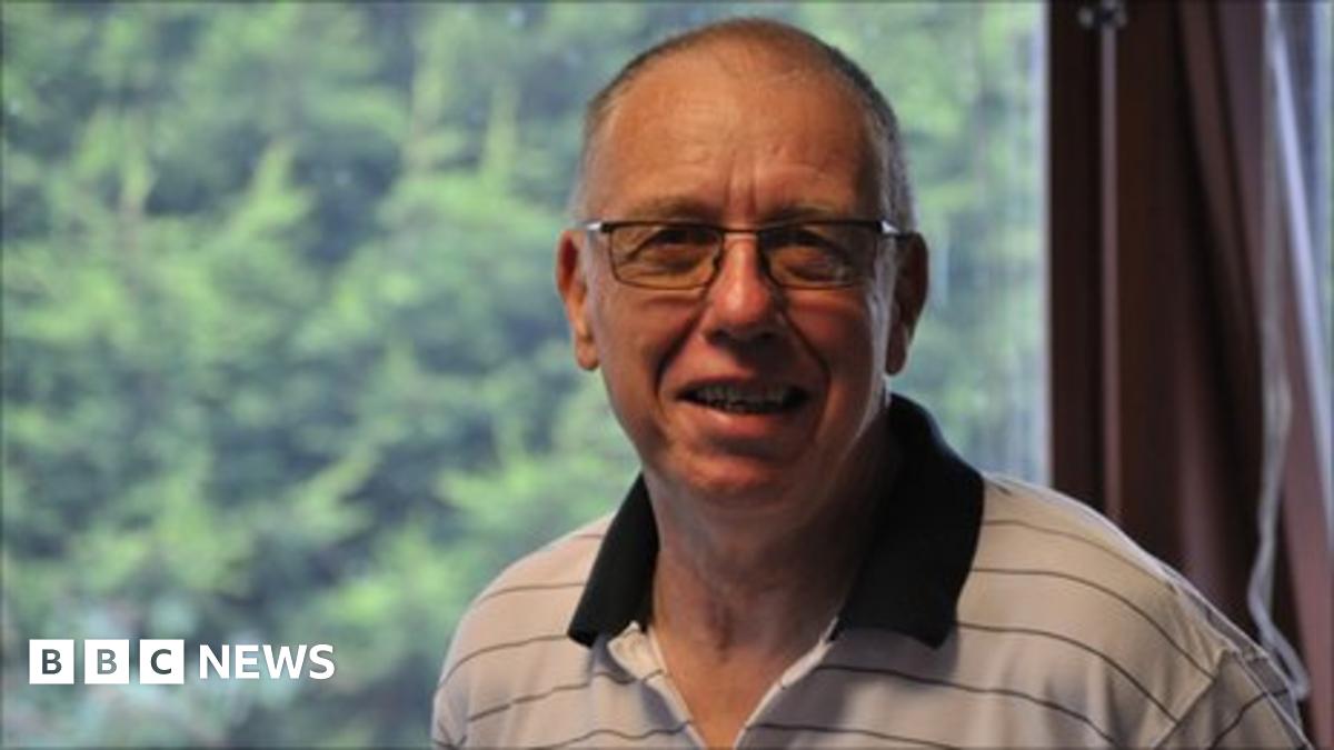 Suffolk Prison Fellowship prays for Hollesley and Warren Hill - BBC News