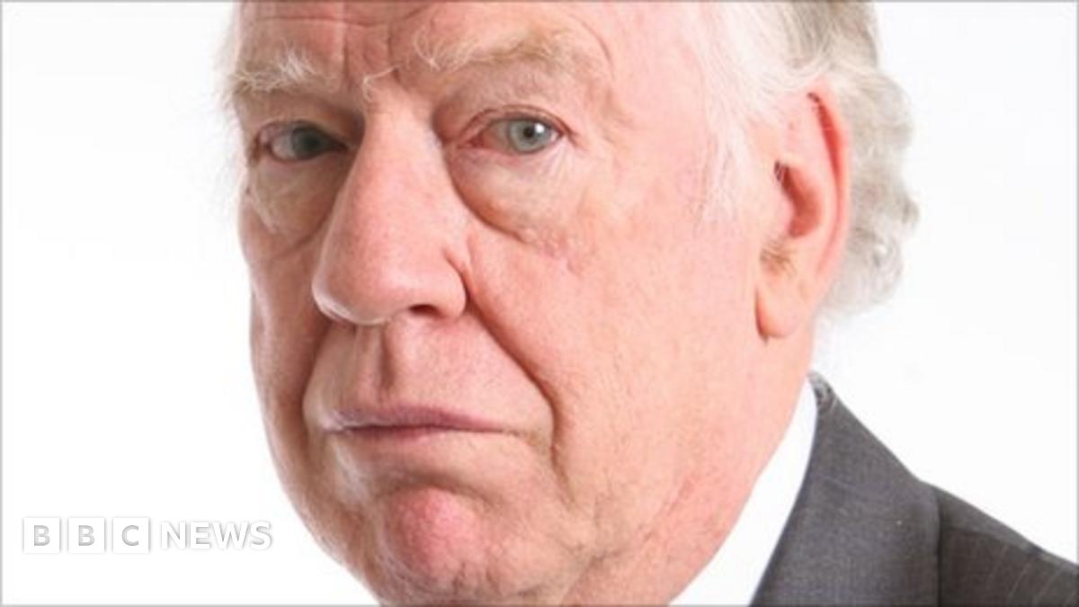 Middlesbrough MP Sir Stuart Bell dies, aged 74 - BBC News