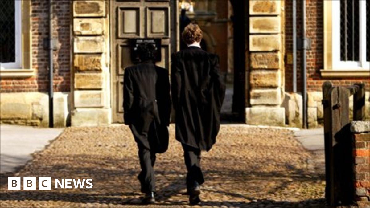 David Cameron urges Eton to set up state school - BBC News