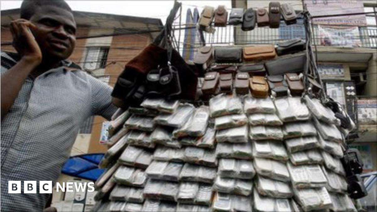 Nigerians reassured over 'killer phone number' fears - BBC News
