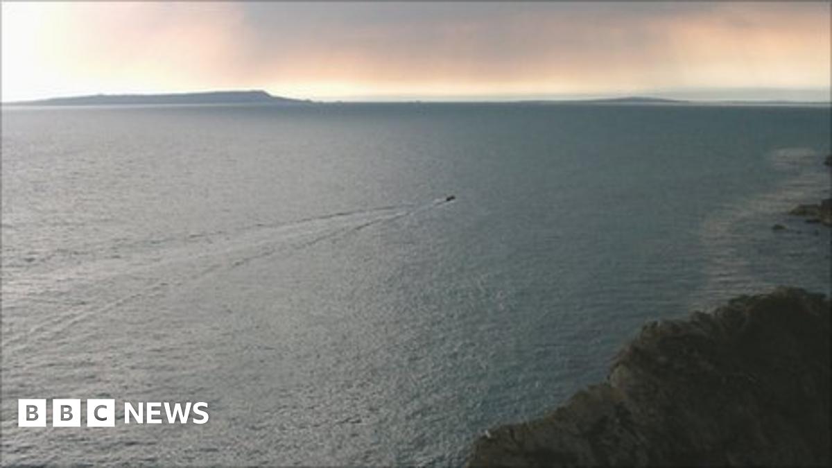 Portland Carnival could return after 30 year absence - BBC News