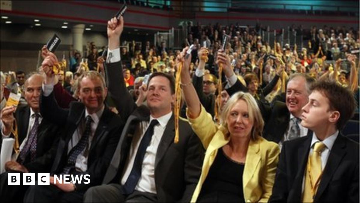 Lib Dem conference: Ashdown and co look on bright side - BBC News