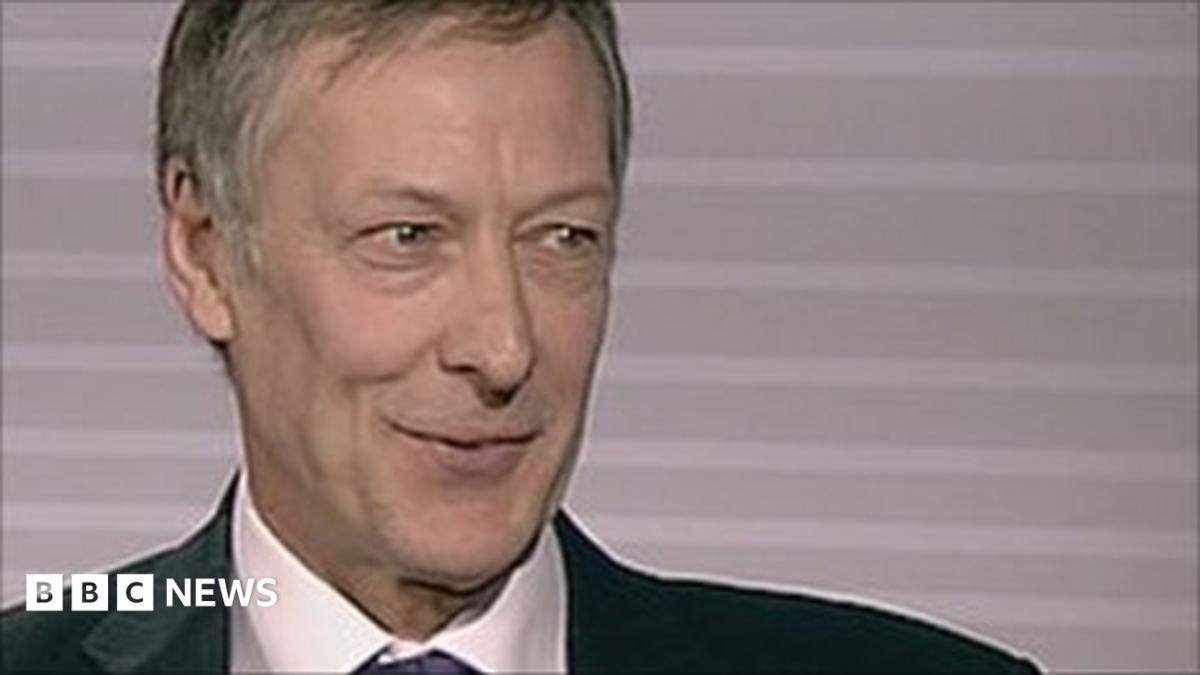 Surrey County Council leader Andrew Povey stands down - BBC News