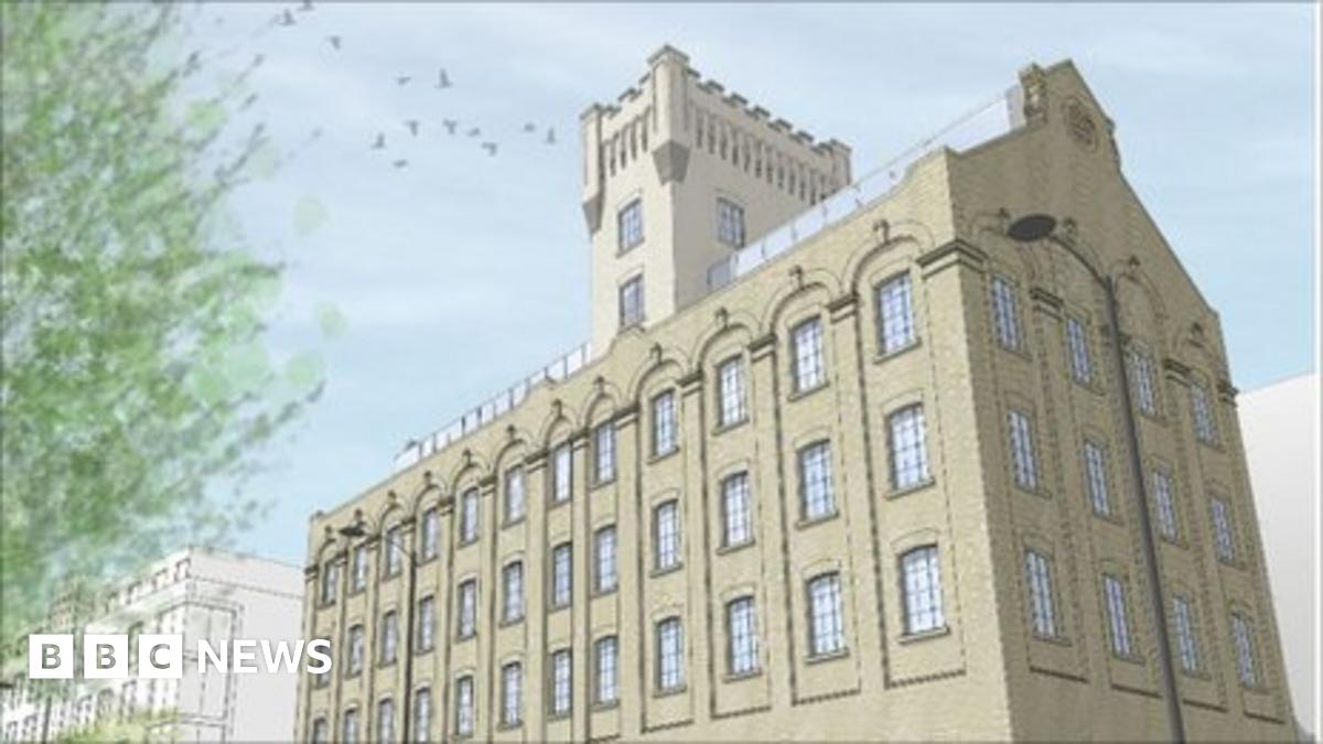 CB1 station development 'no good' for Cambridge cyclists - BBC News