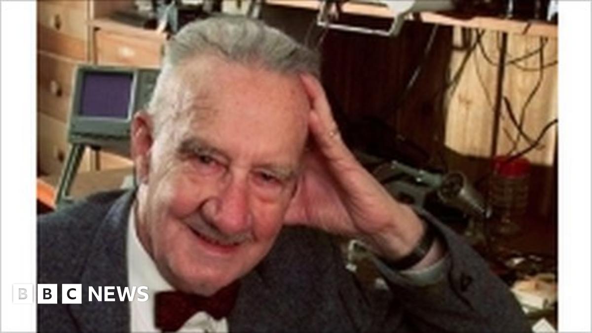 Implantable pacemaker inventor Wilson Greatbatch dies - BBC News