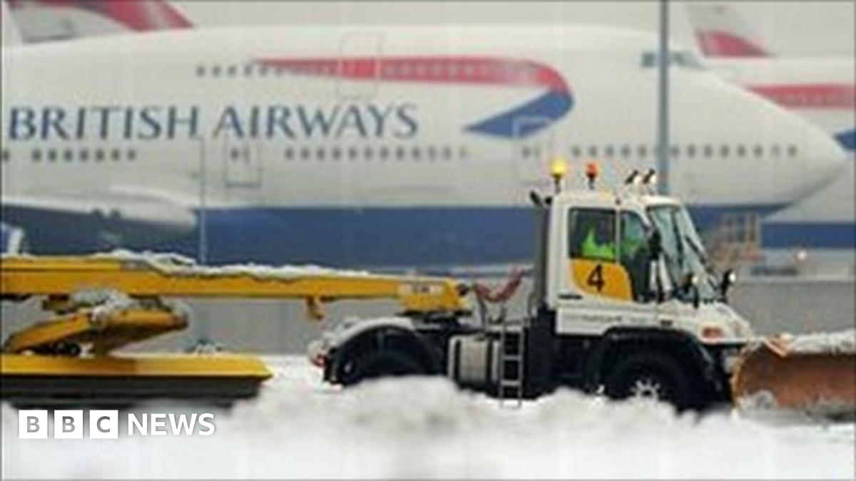 Heathrow airport triples snow clearance fleet - BBC News