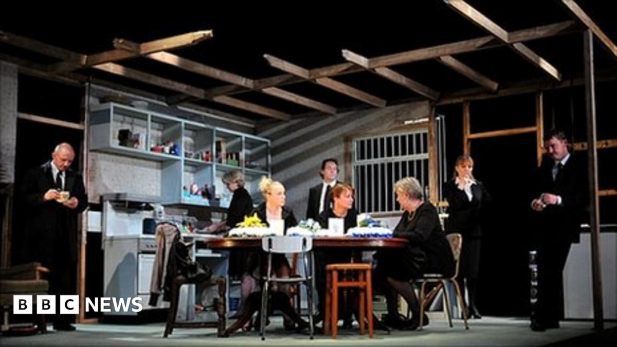 Ayub Khan-Din: From Salford street to stage - BBC News