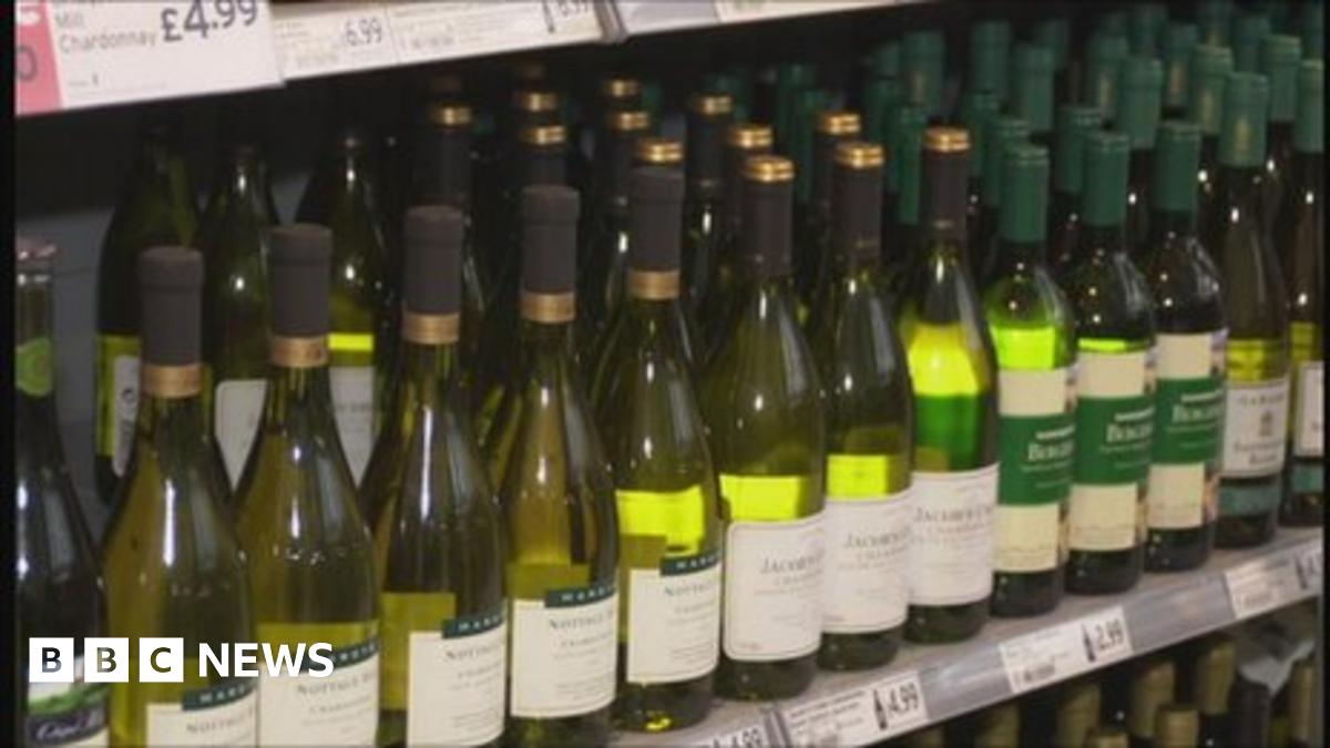 Scots ban on supermarket alcohol deals comes into force - BBC News