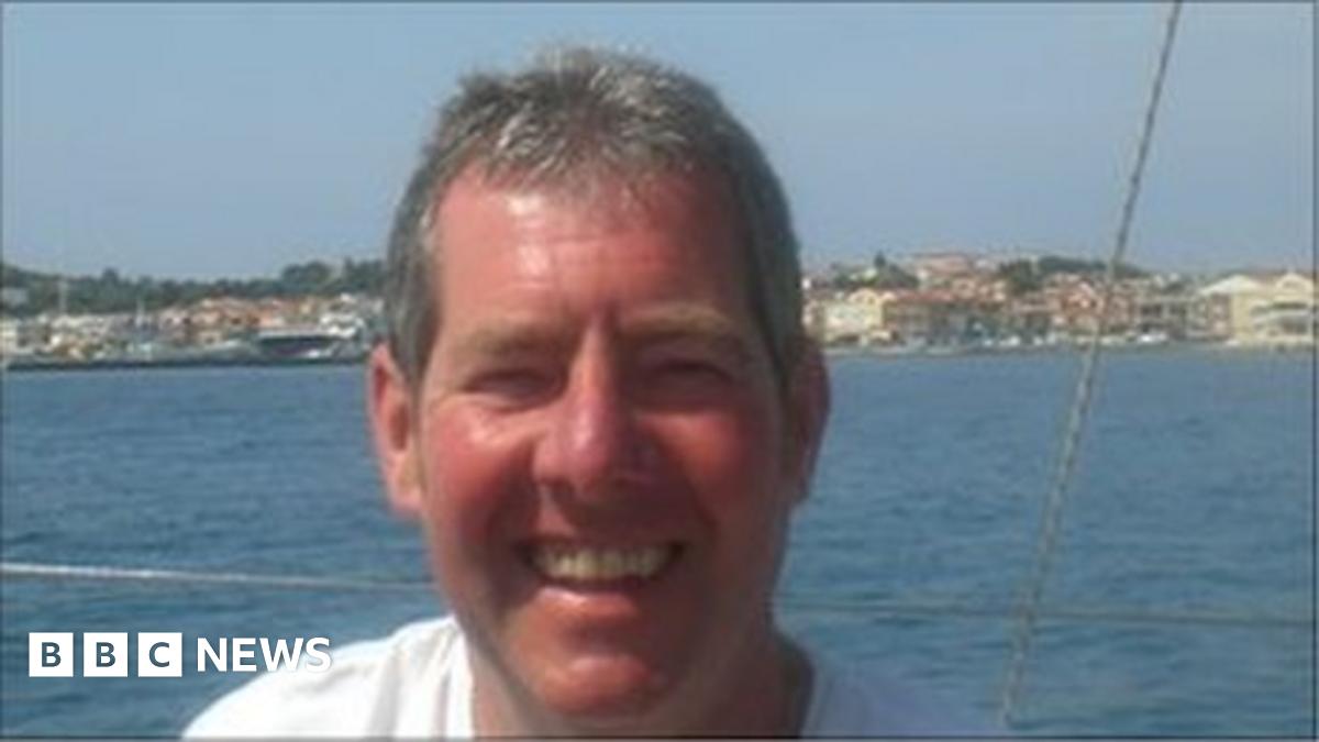 Firm fined after Newton Aycliffe worker crushed - BBC News