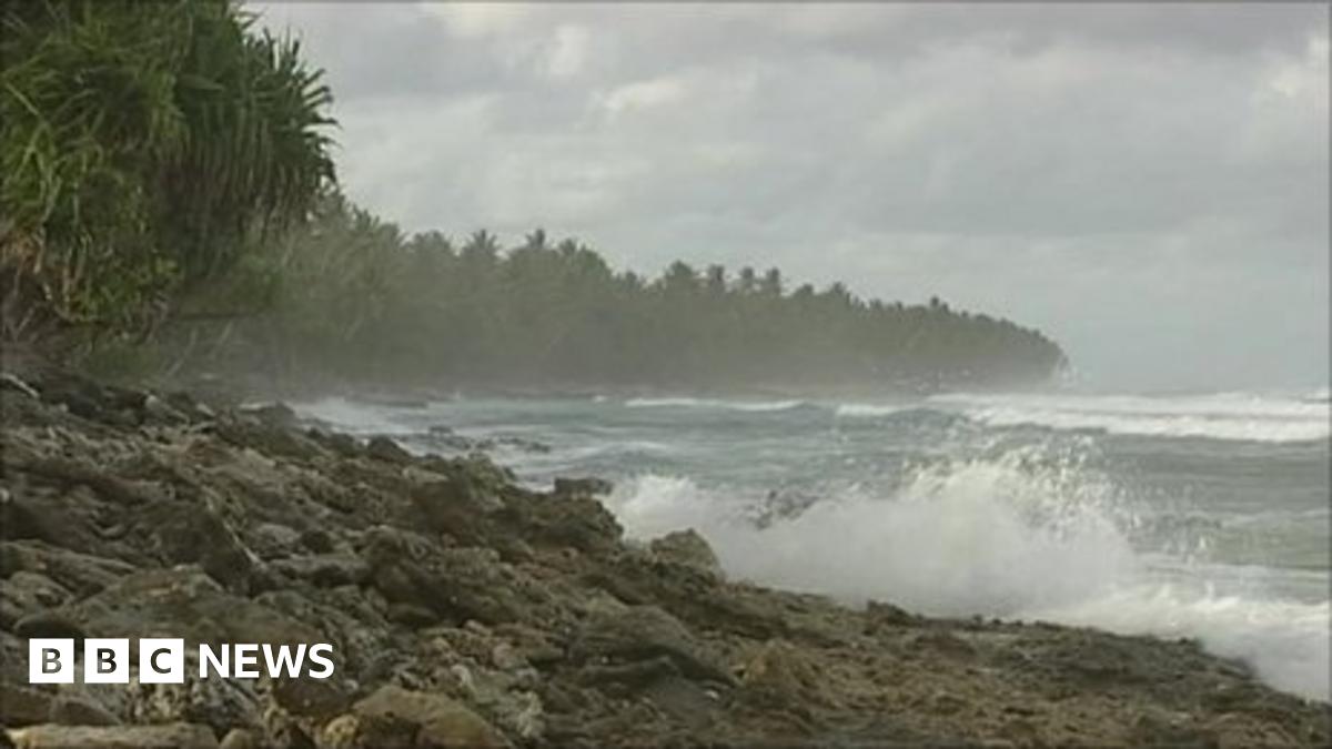 Tuvalu declares emergency over water shortage - BBC News