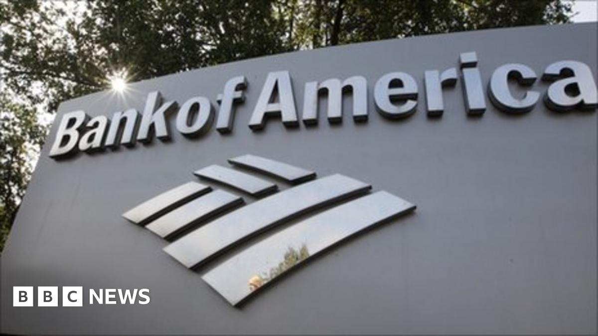 MBNA to cut 400 jobs in Chester - BBC News