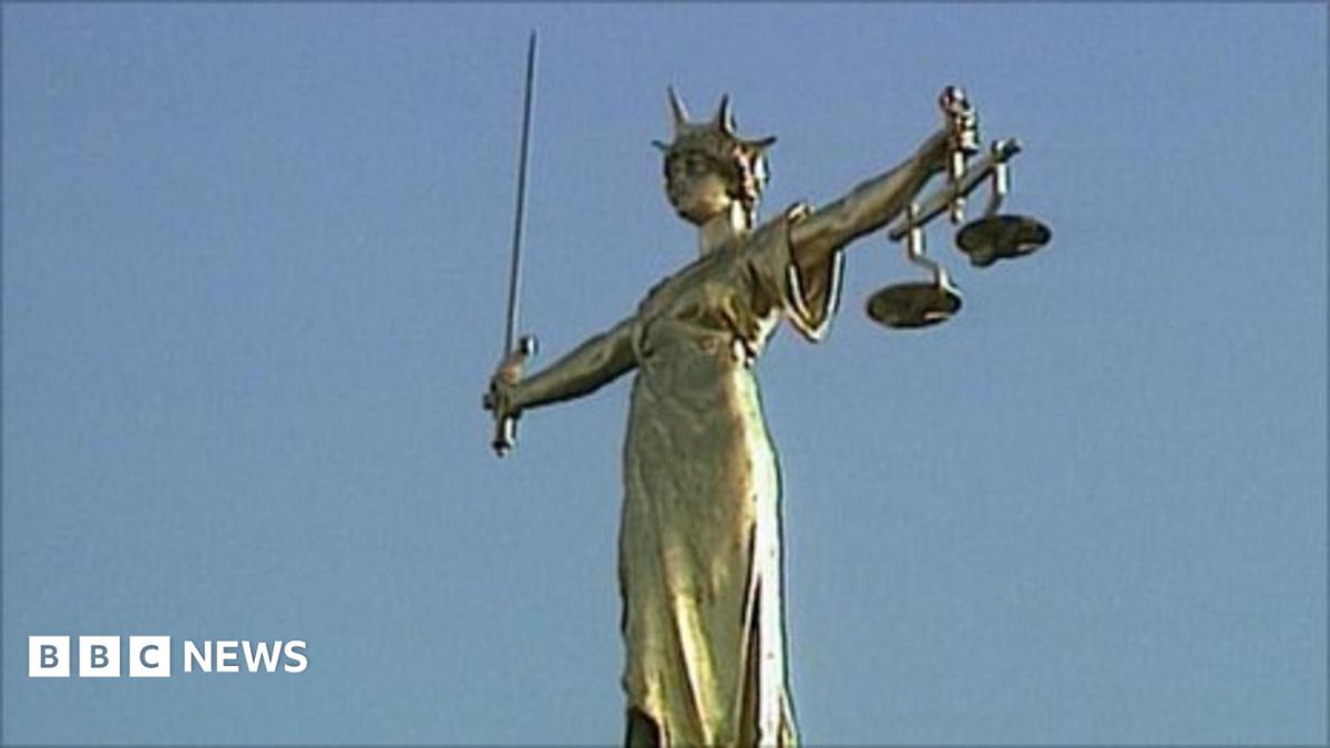 Four men sentenced for drug offences in Stoke-on-Trent - BBC News