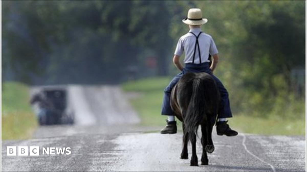 Four arrested over hair and beard attacks on Ohio Amish - BBC News