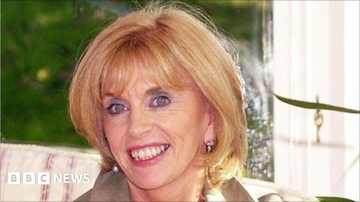 Ann Gloag to receive Eleanor Roosevelt Award - BBC News