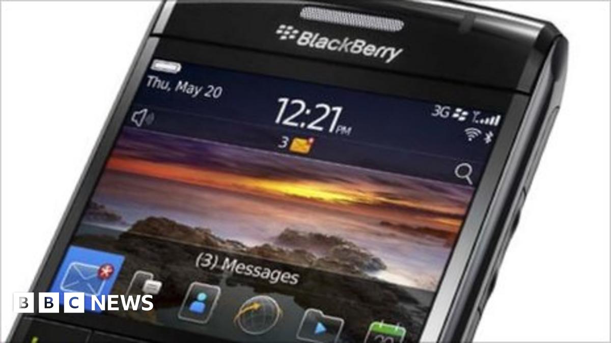 Blackberry problems spread to US - BBC News