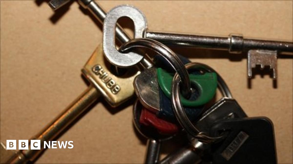 One man explains why he now faces losing the keys to his home - BBC News